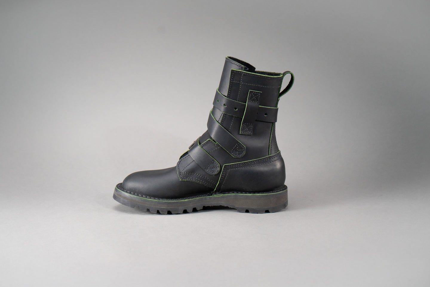 Alien Blood Core Tanker Boot – Rose Anvil