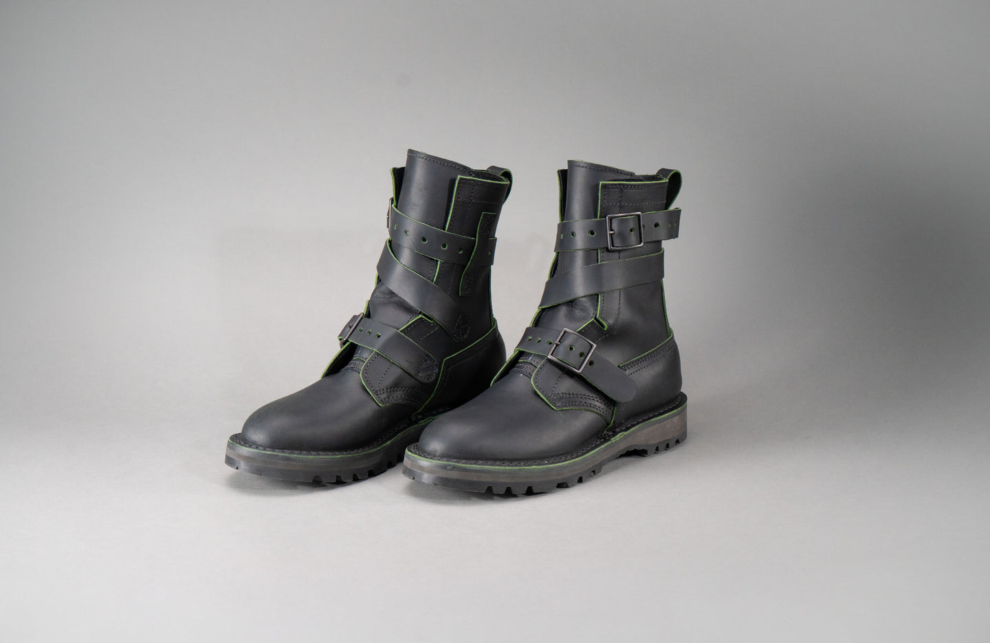 Alien Blood Core Tanker Boot – Rose Anvil
