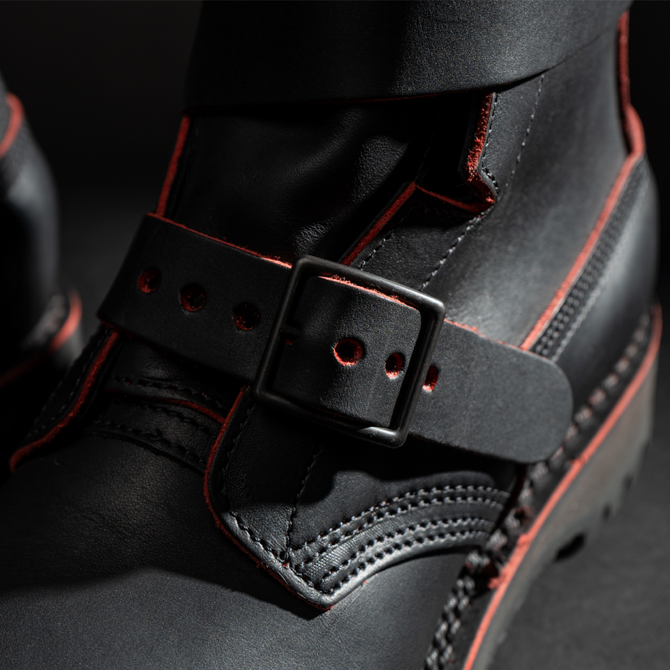 Blood Core Tanker Boot – Rose Anvil