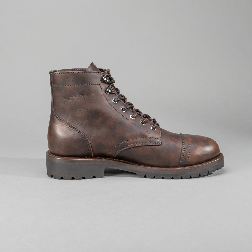 Heritage Captain StormKing – Rose Anvil