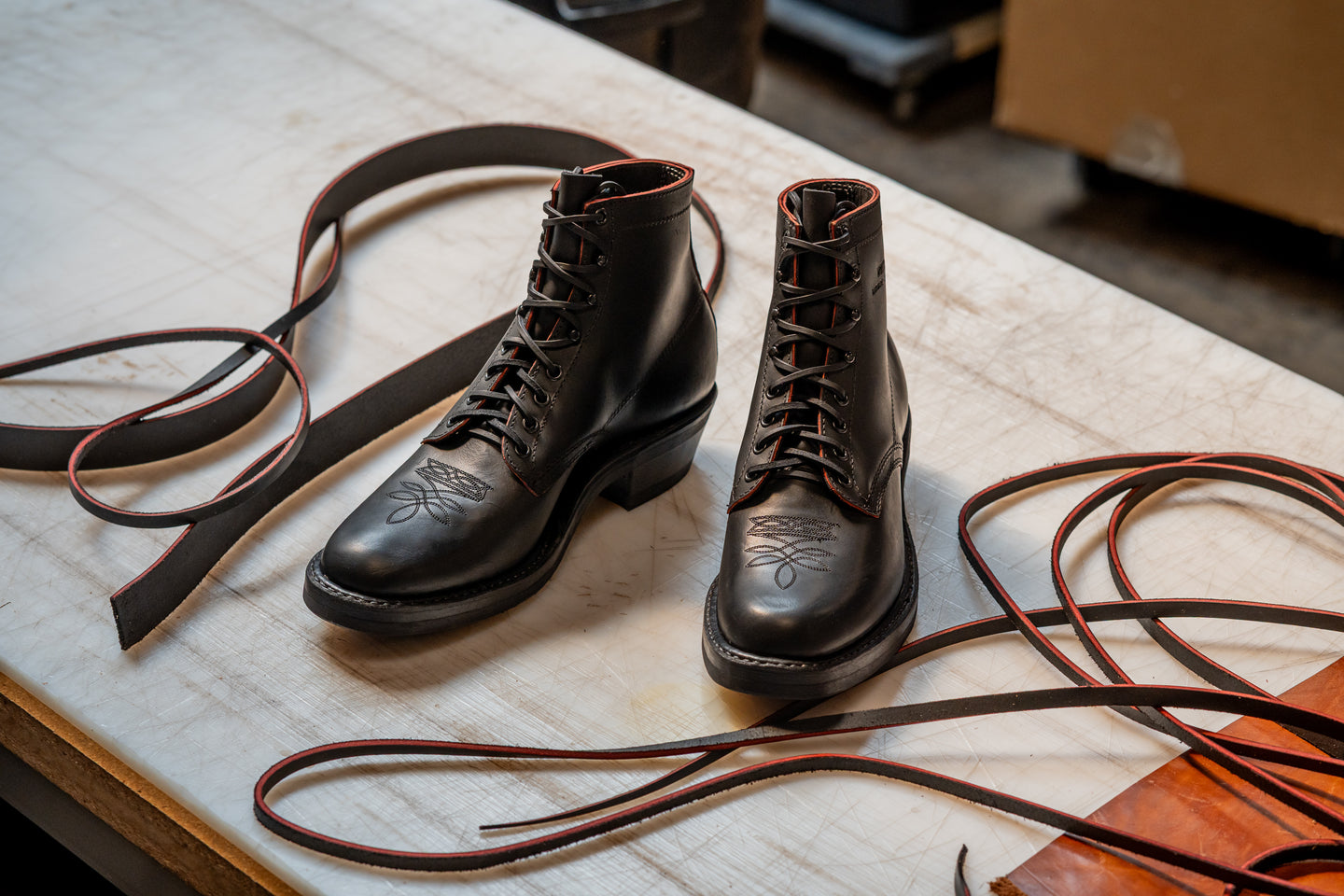 Sundance Boot – Rose Anvil