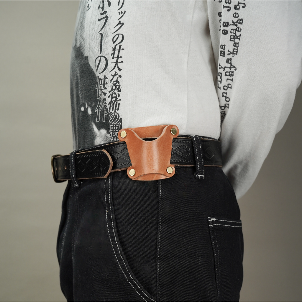Holster – Rose Anvil